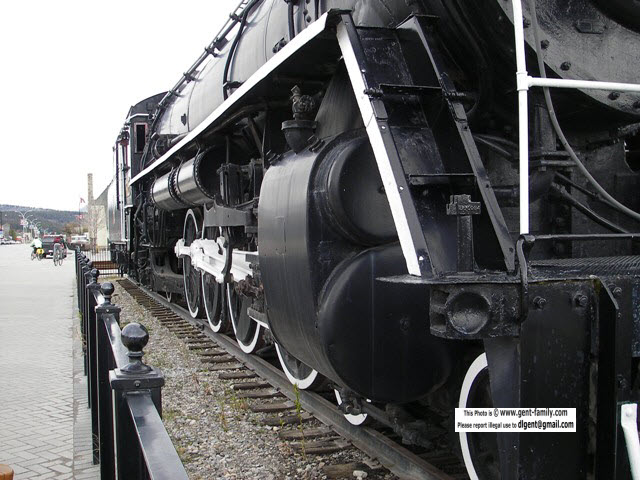 CNR Locomotive 6015
